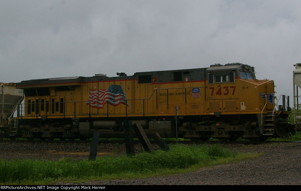 Union Pacific #7437