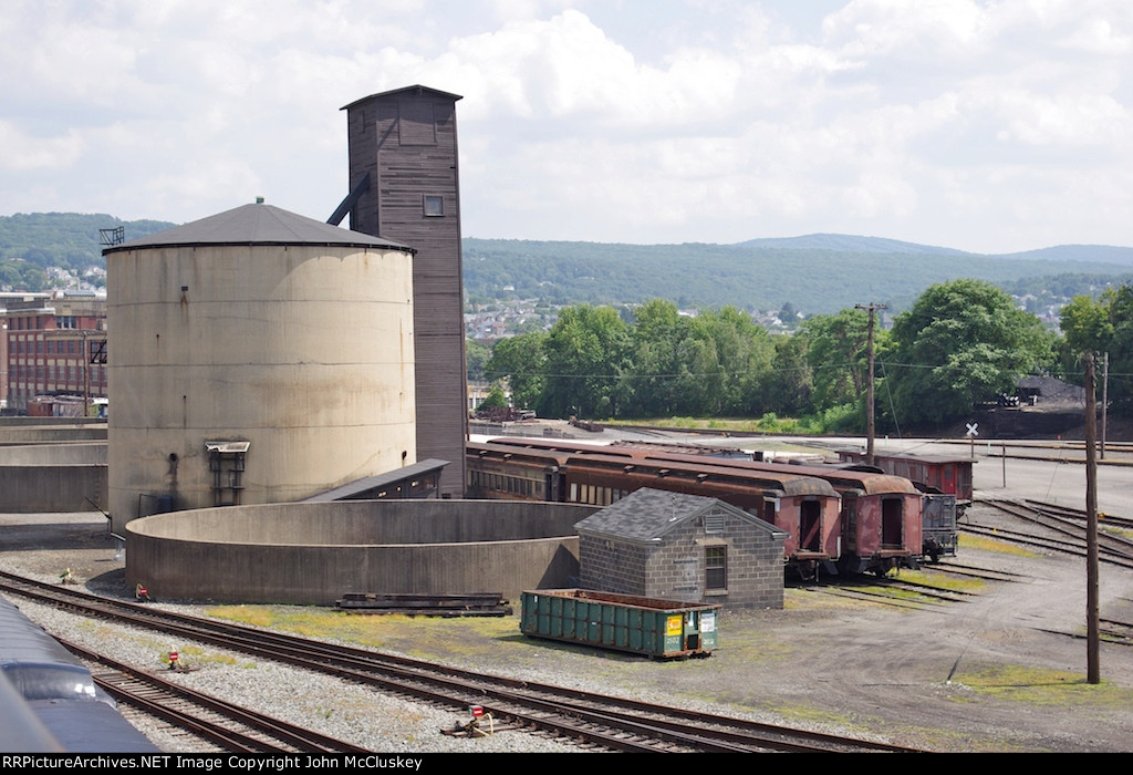 Fuel storage /coal bunker