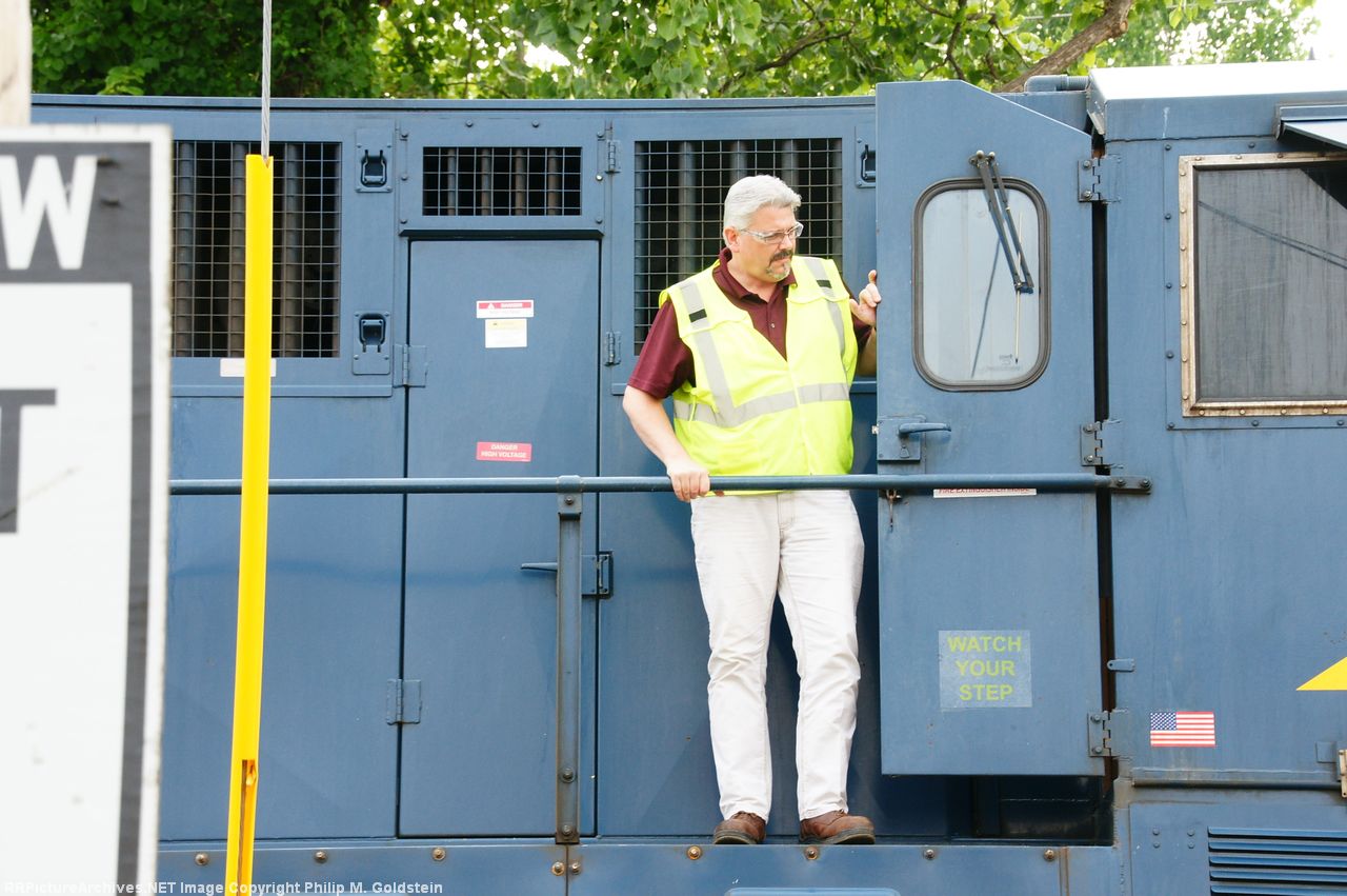 Believe this to be the CSX road foreman? He was at Saratoga too.