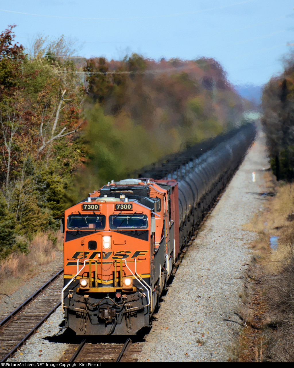 BNSF 7300 CSX Train K040 Crude Oil Loads