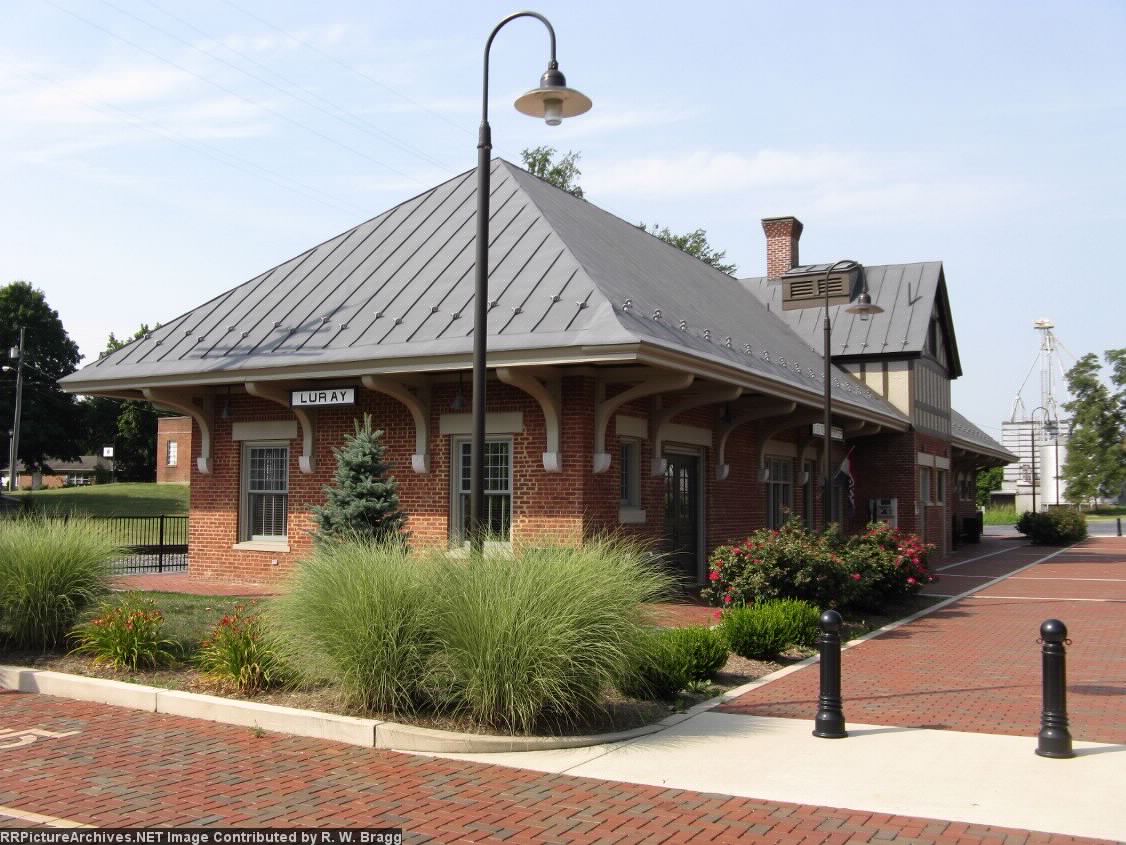Old Norfork and Western Passenger Station, Luray, VA