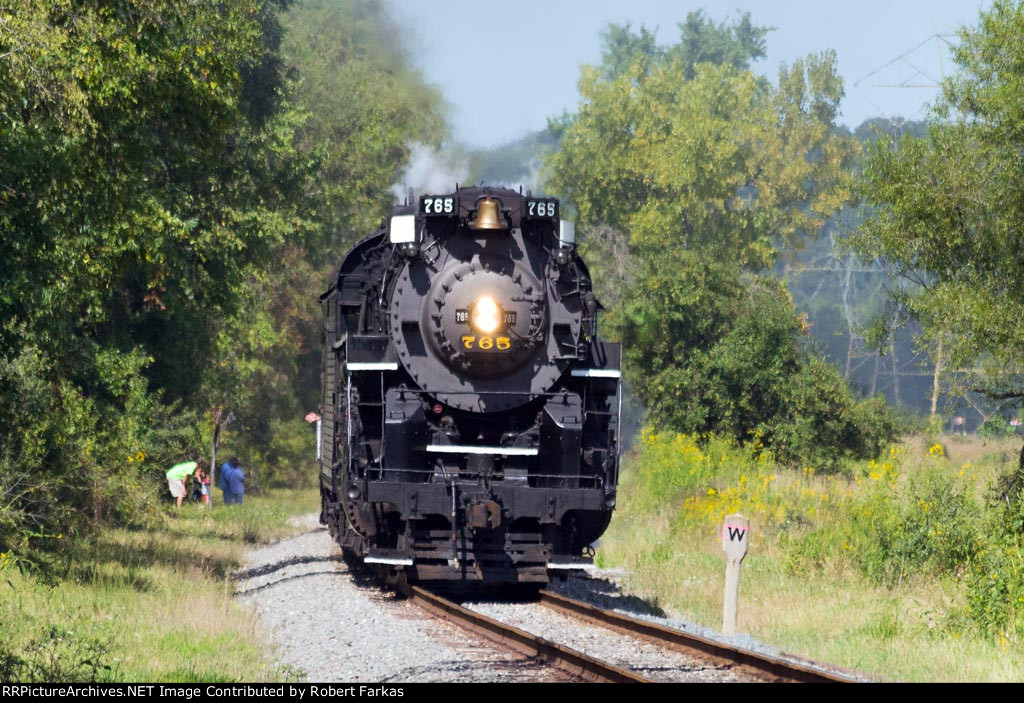 NKP 765