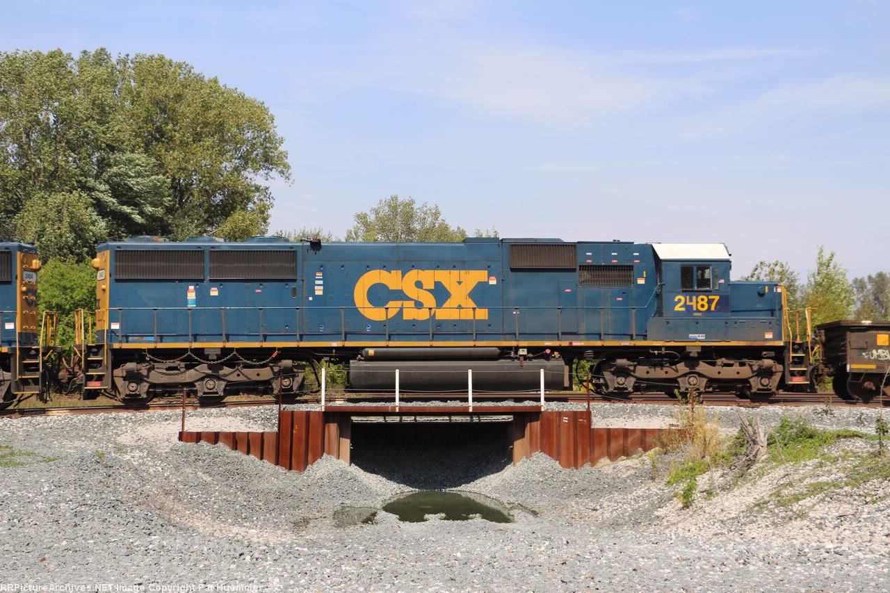 CSX 2487