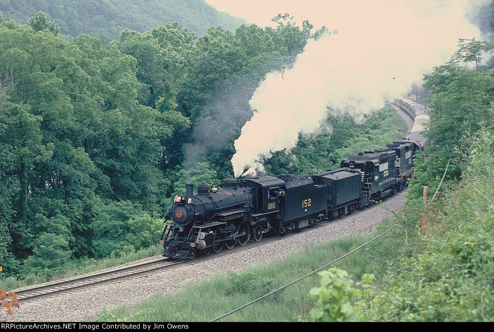 L&N 152 eastbound near Marshall.