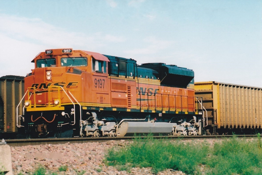 BNSF 9197 West