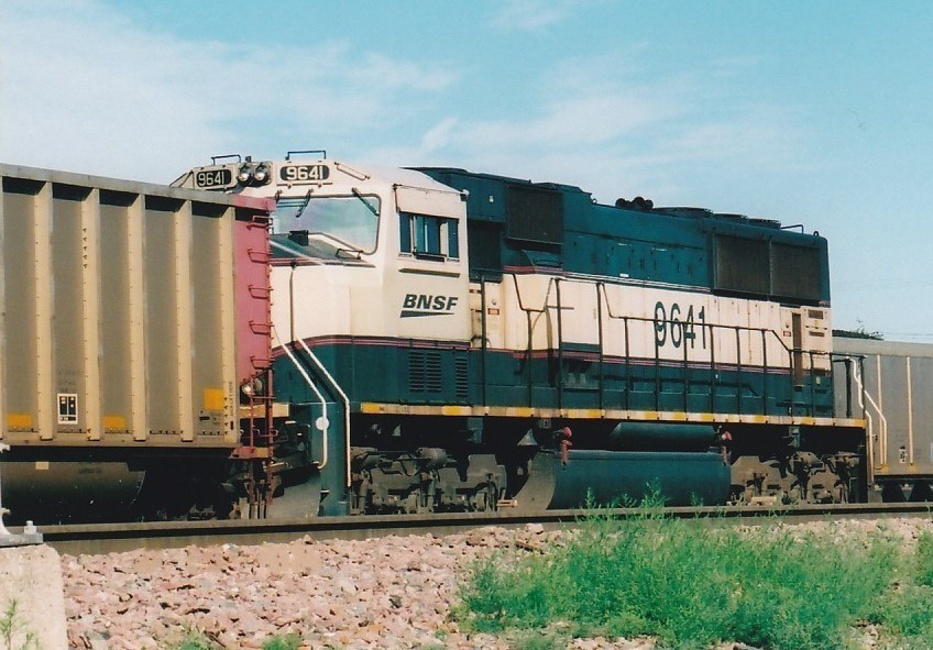 BNSF 9641 DPU