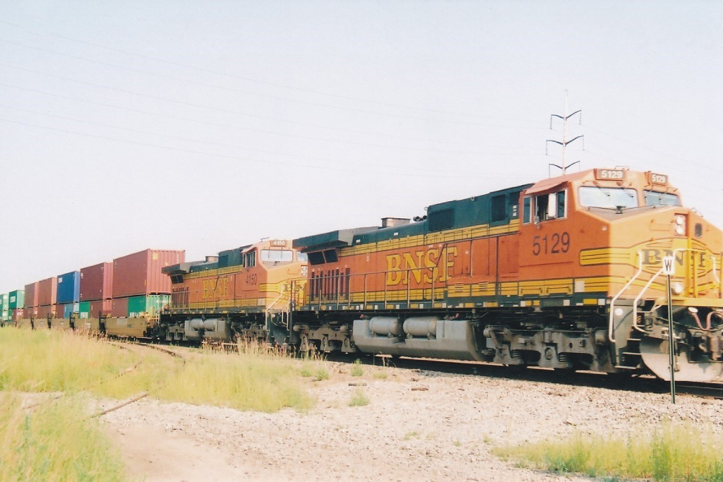 BNSF 5129 East