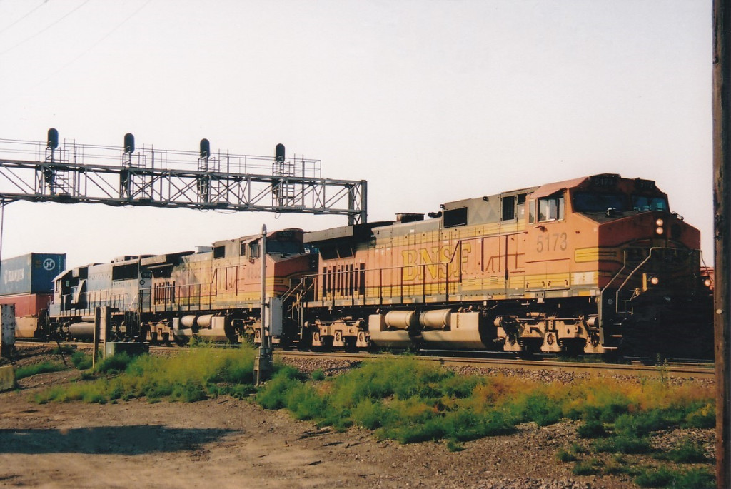 BNSF 5173 West