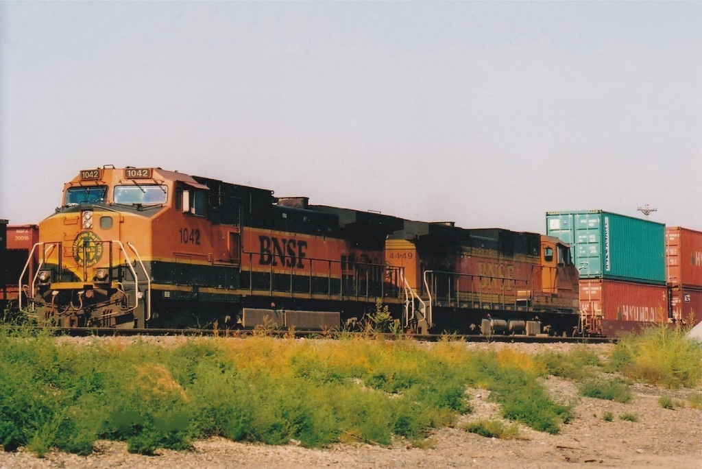 BNSF 1042 East