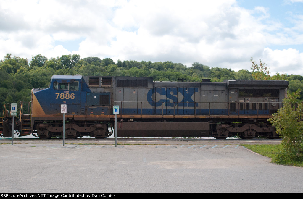 CSX 7886
