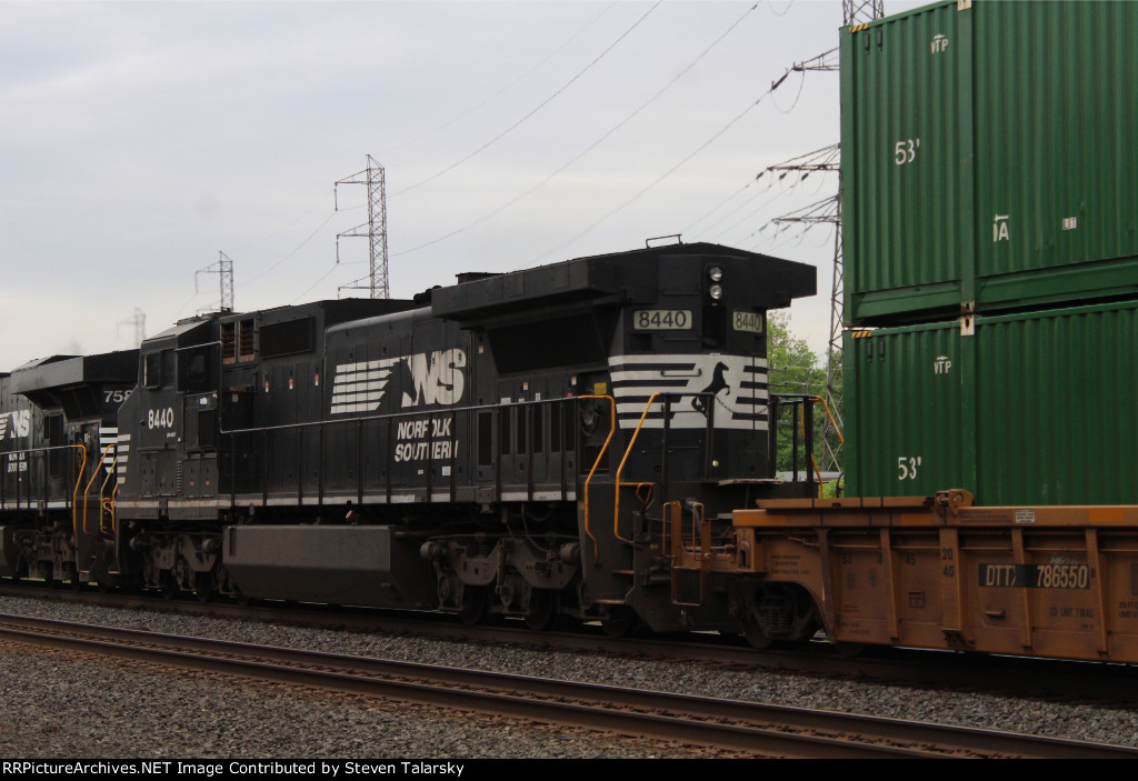 NS 8440