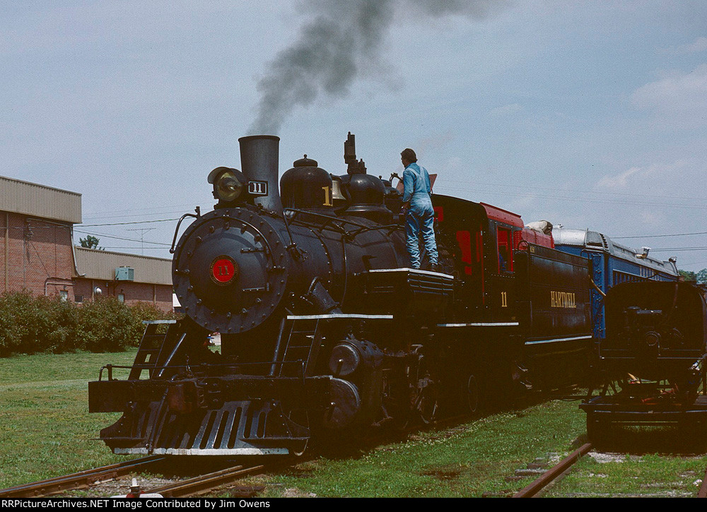 Making some final adjustments on the 11 prior to the days trip.