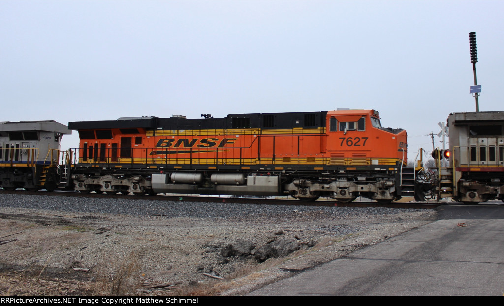 BNSF 7627 - DPU#2