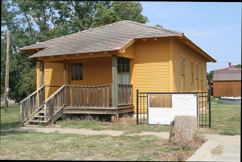 Section foreman house