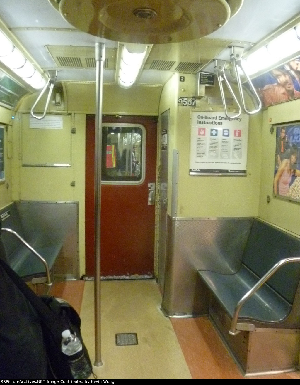 IRT World's Fair R36 9587 interior