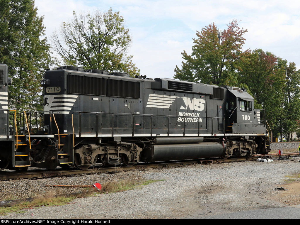 NS 7110