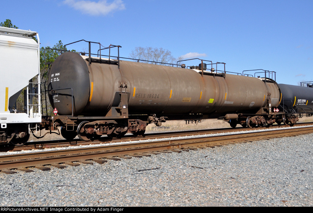 CELX 10424 Six Axle Tankcar