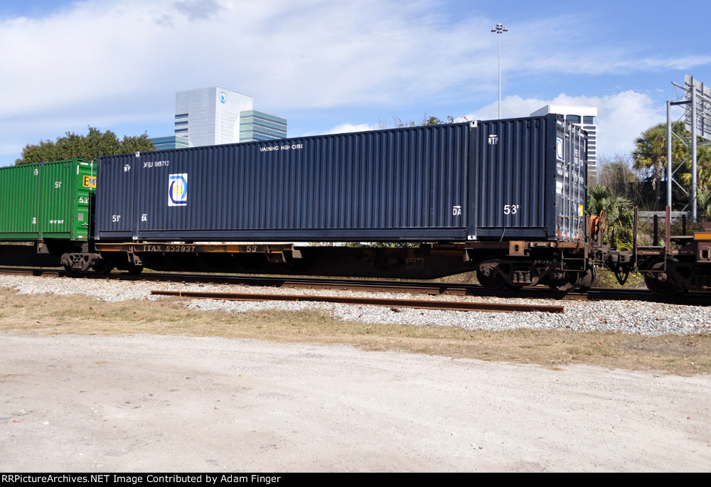 XFEU 668713 FEC Container