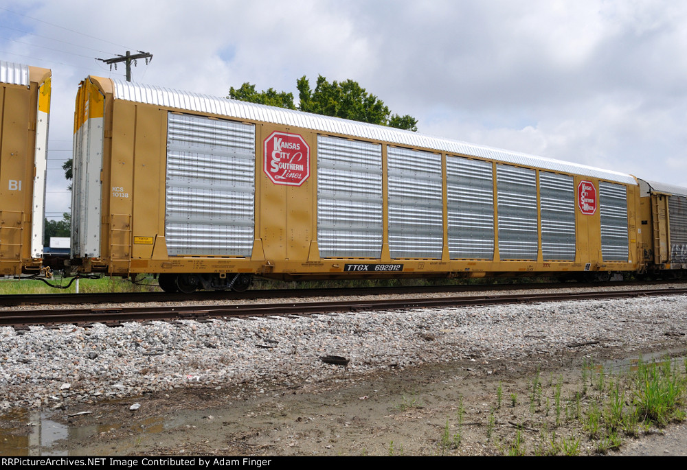 TTGX 692912 KCS Autorack