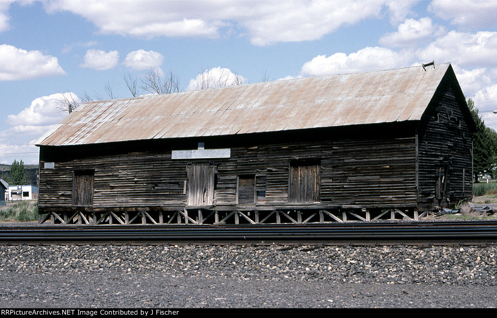 Trackside shed