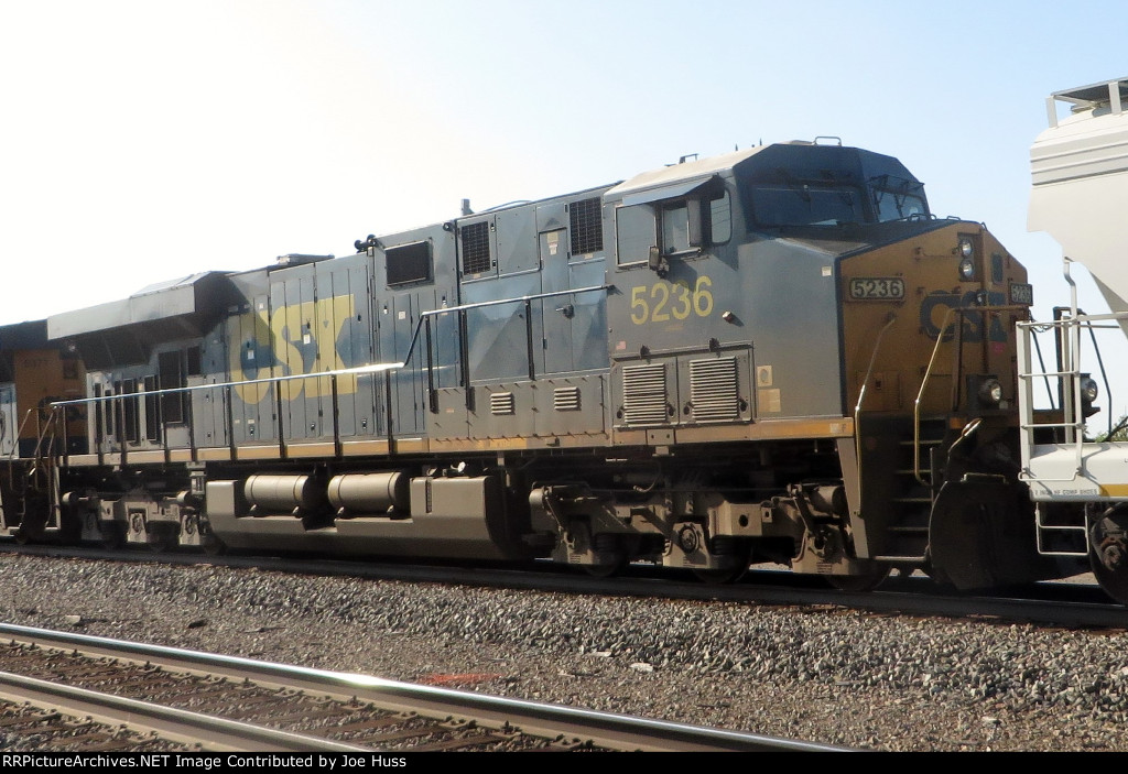 CSX 5236