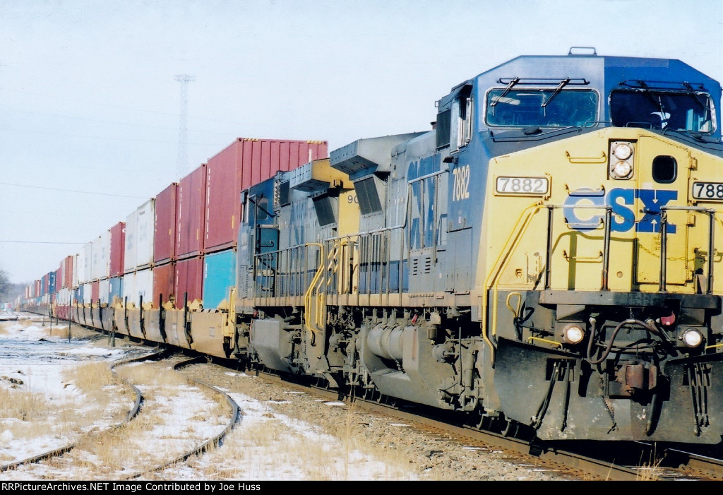 CSX 7882 East