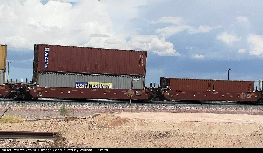 WB Intermodal Frt at Goffs CA -185