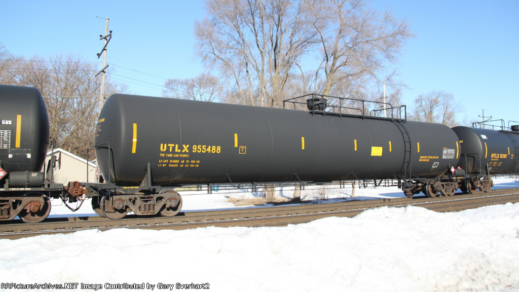 UTLX 955488 - Union Tank Car