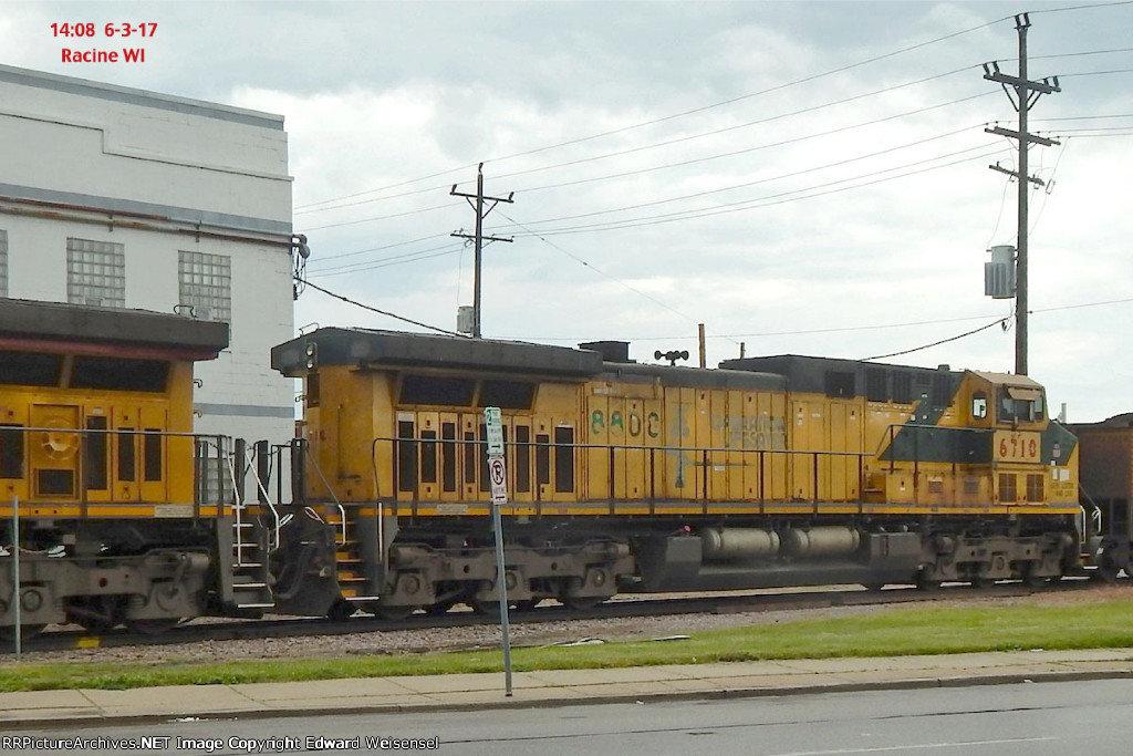 An old friend with Oak Creek coal loads