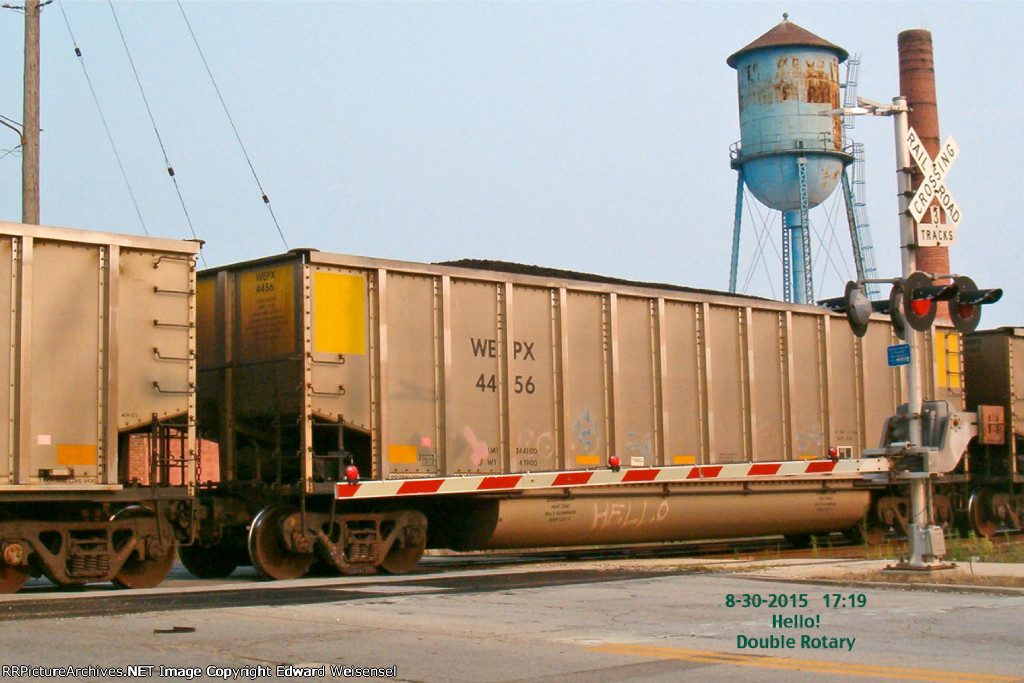 Rotary couplers on both ends of this hopper