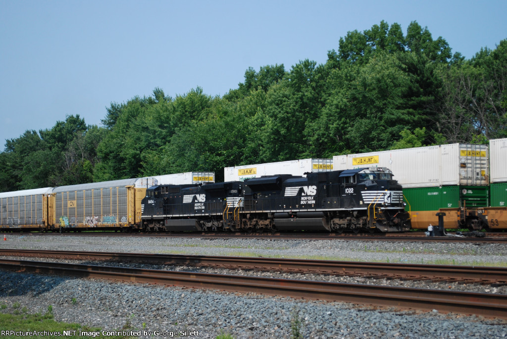 Autoracks meet doublestacks.