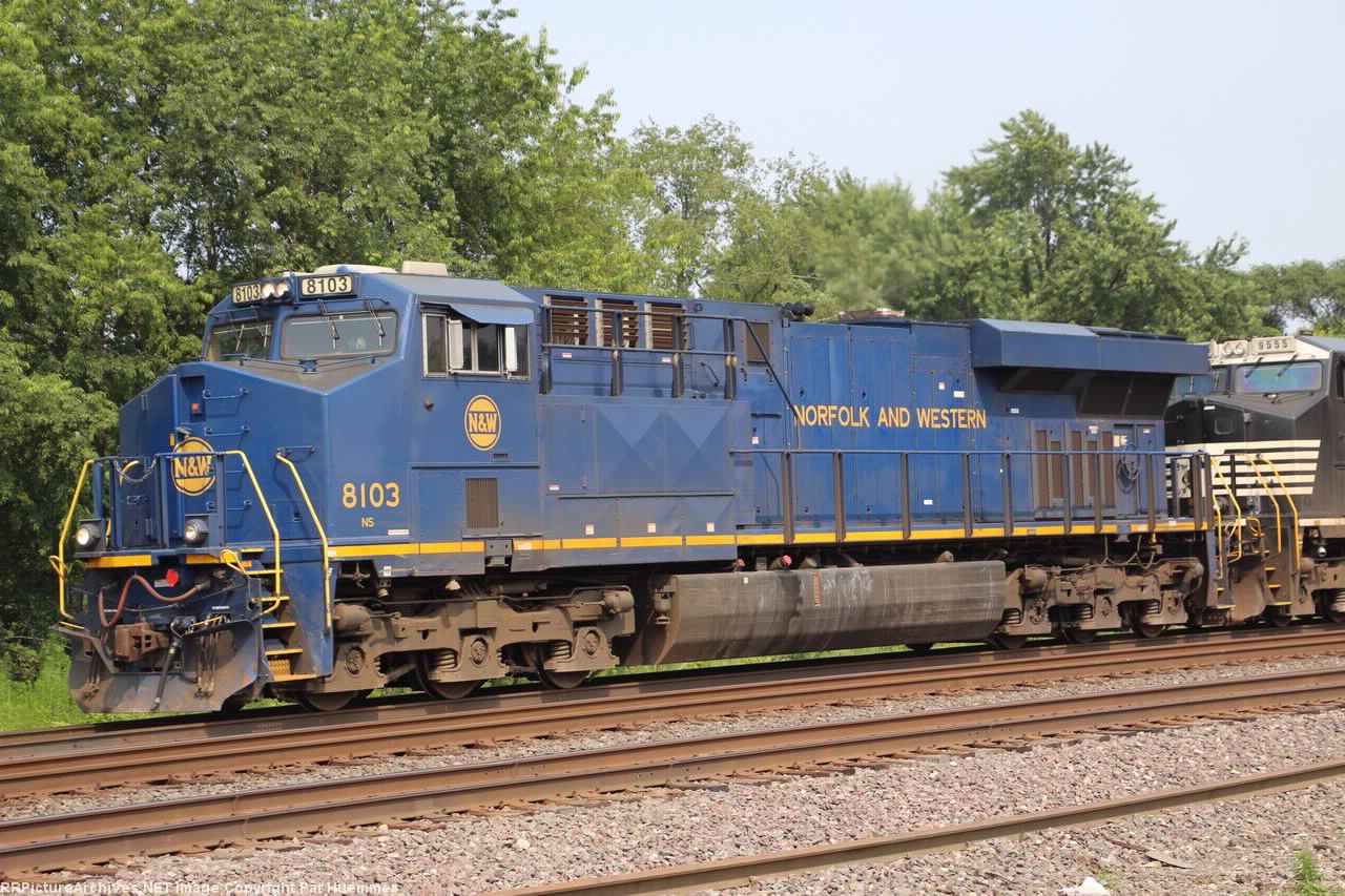 NS 8103
