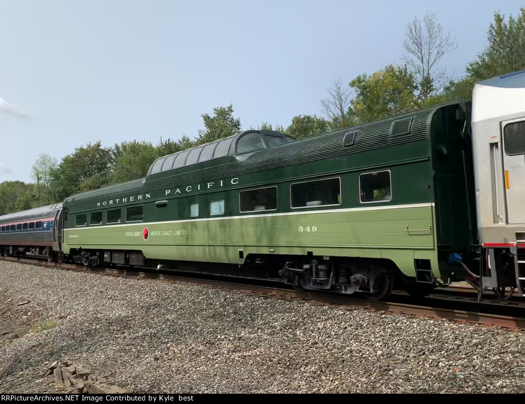 Northern Pacific car