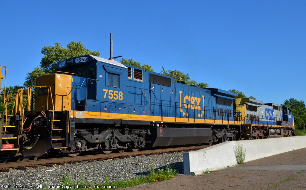 CSX 7558