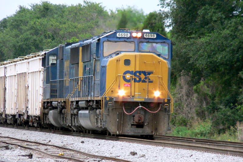 CSX 4698