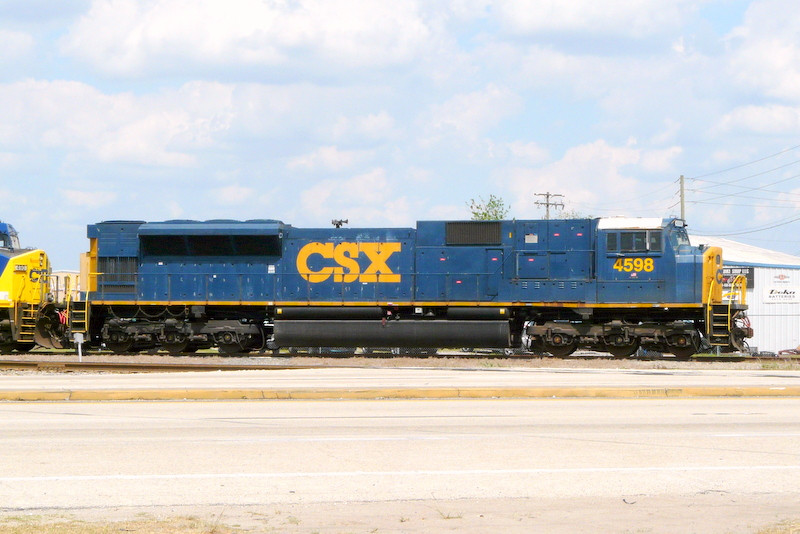 CSX 4598