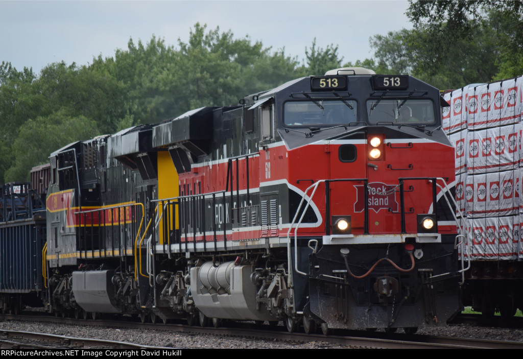 IAIS Engines 513 and 511, Des Moines IA
