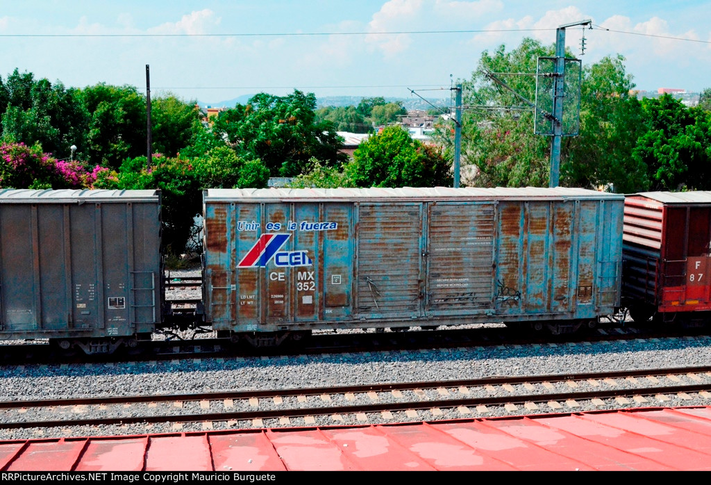 CEMX Box car