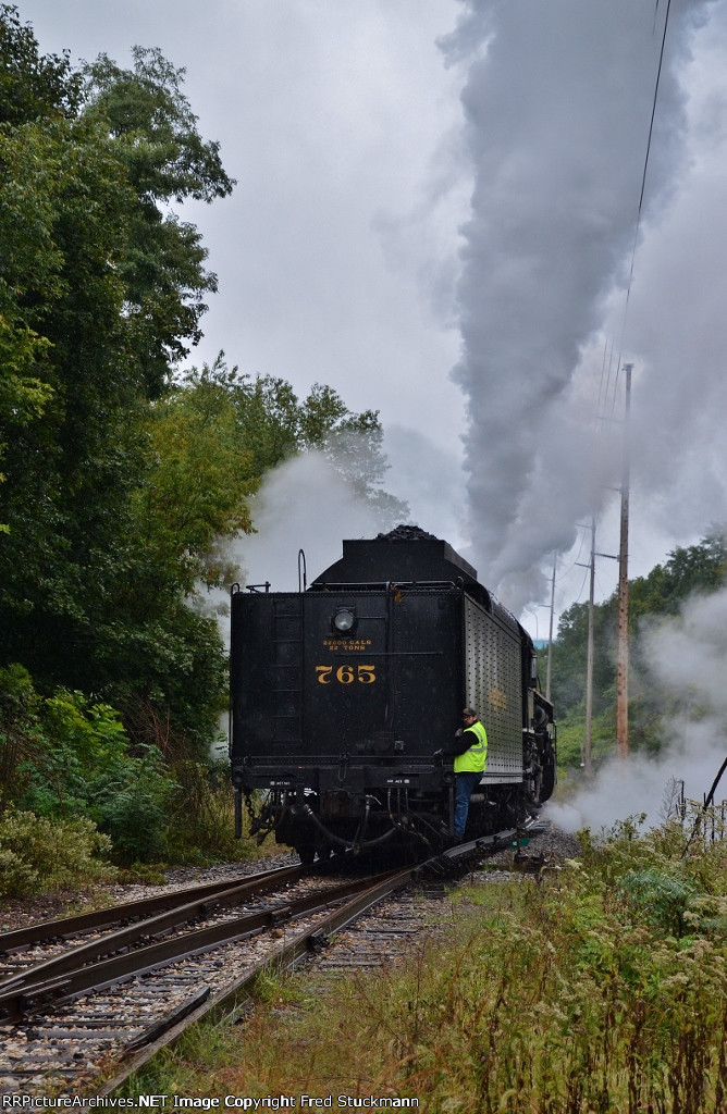 NKP 765
