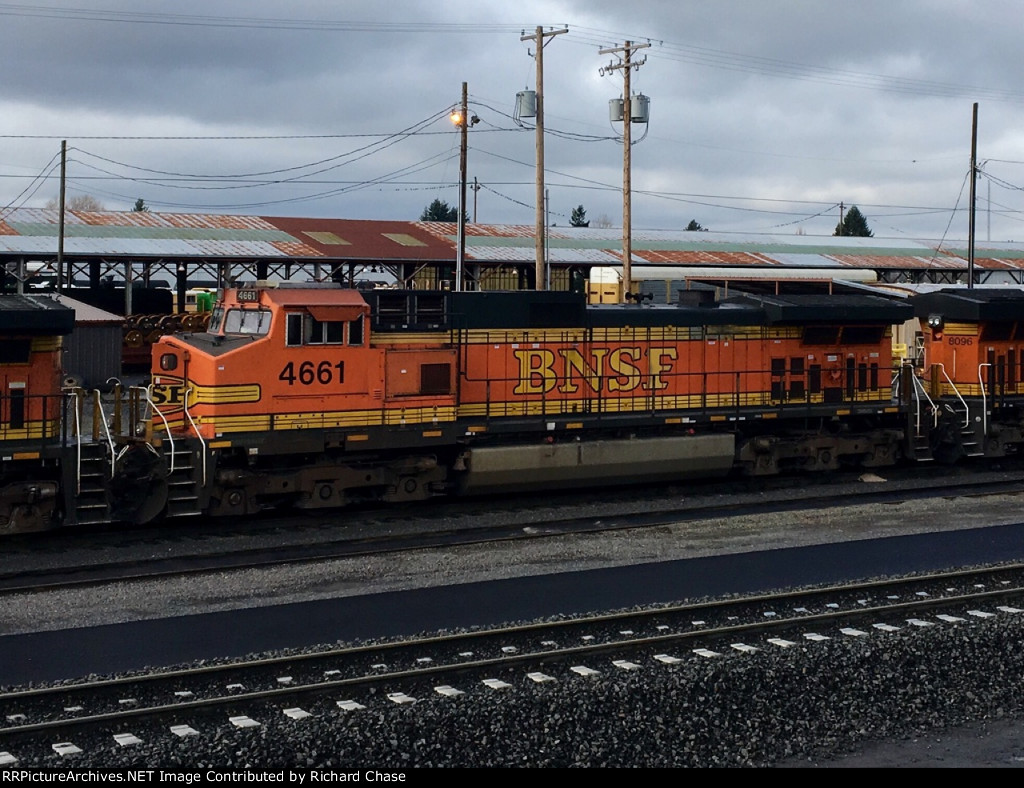 BNSF 4661