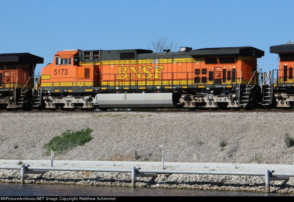 BNSF 5173
