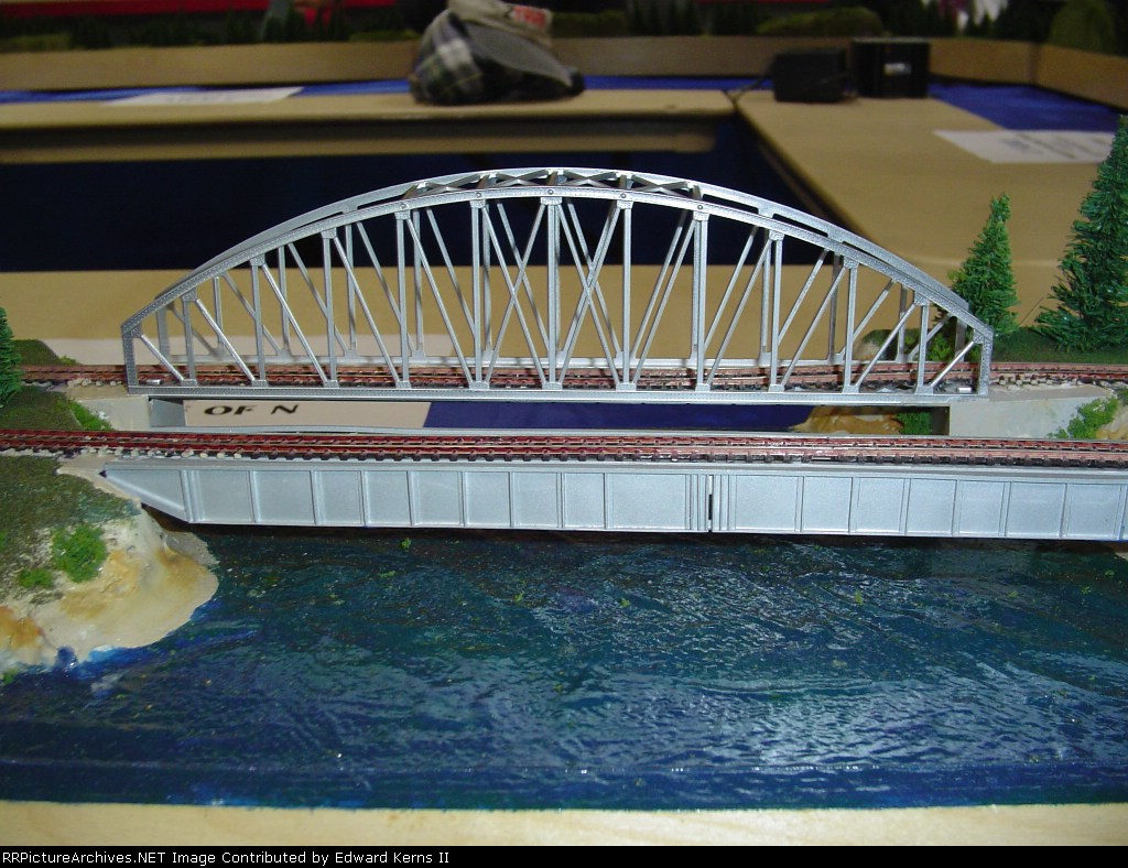 A Z Scale Bridge