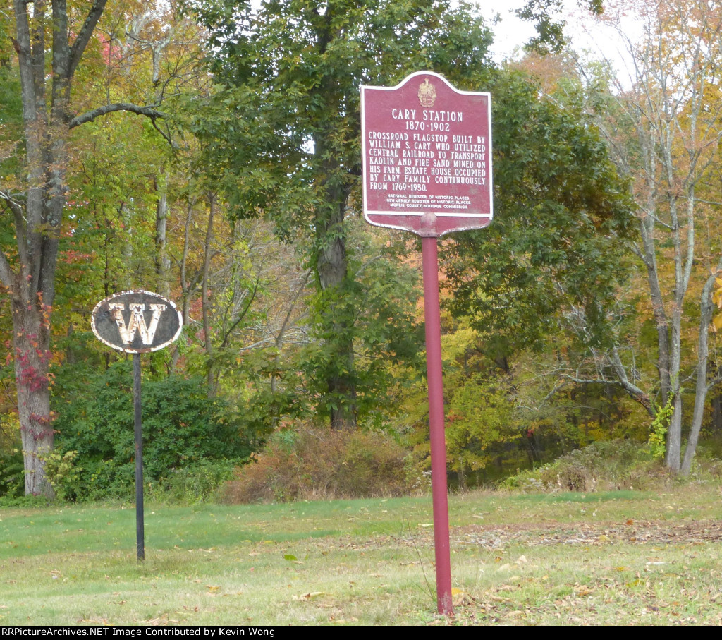 Cary's flag stop (CRRNJ High Bridge Branch) - National & New Jersey ...
