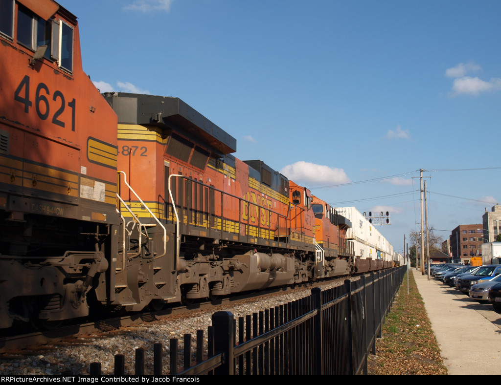 BNSF 4872