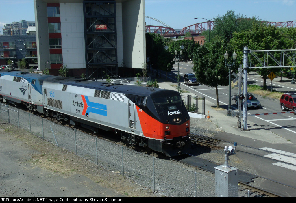 Amtrak 156 (train 11) departing Union Station