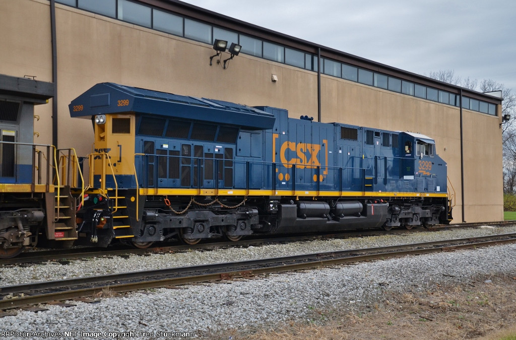CSX 3299 is new to rrpa.