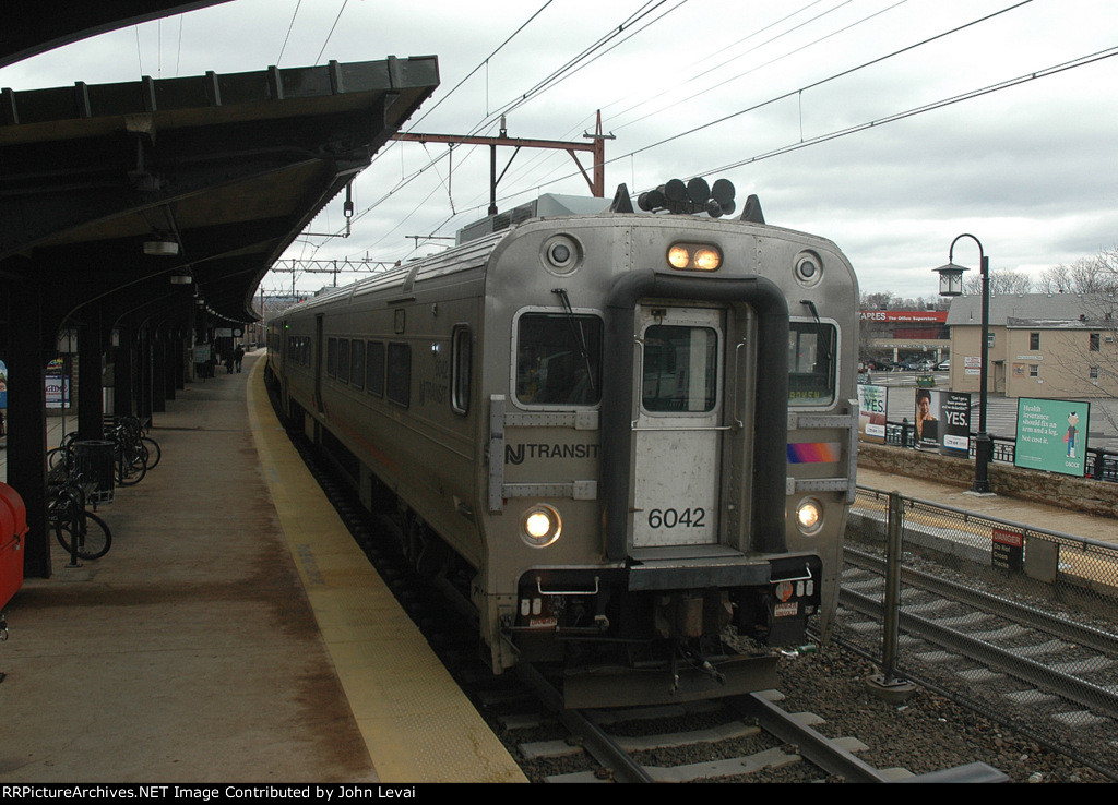 NJT Comet V Cab