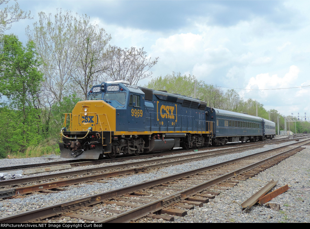 CSX 9969 (2)