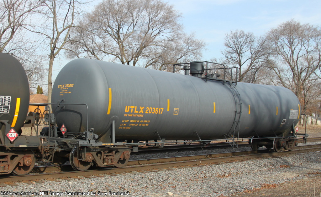 UTLX 203617 - Union Tank Car