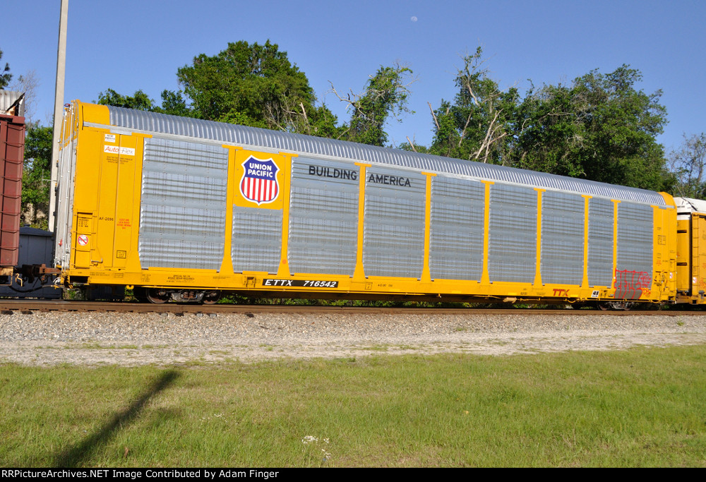 ETTX 716542 UP Autorack